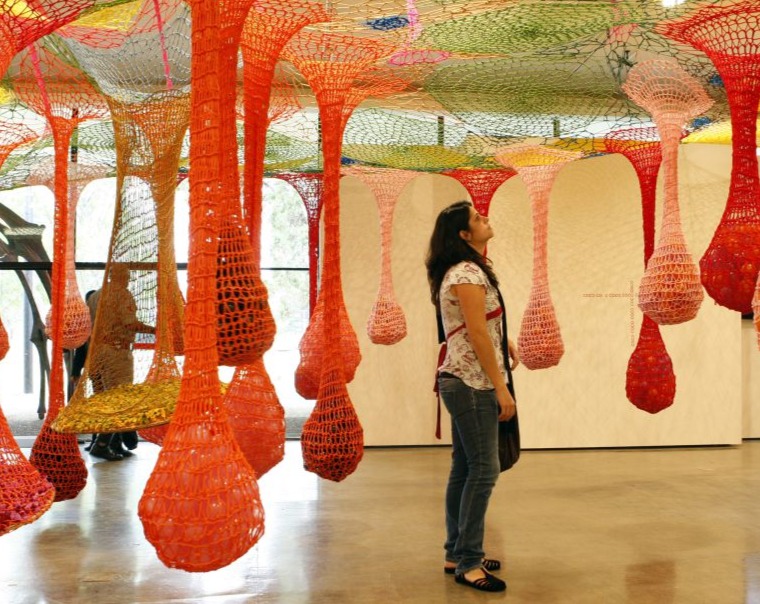 TOMi.digital - INSTALACIÓN ARTÍSTICA